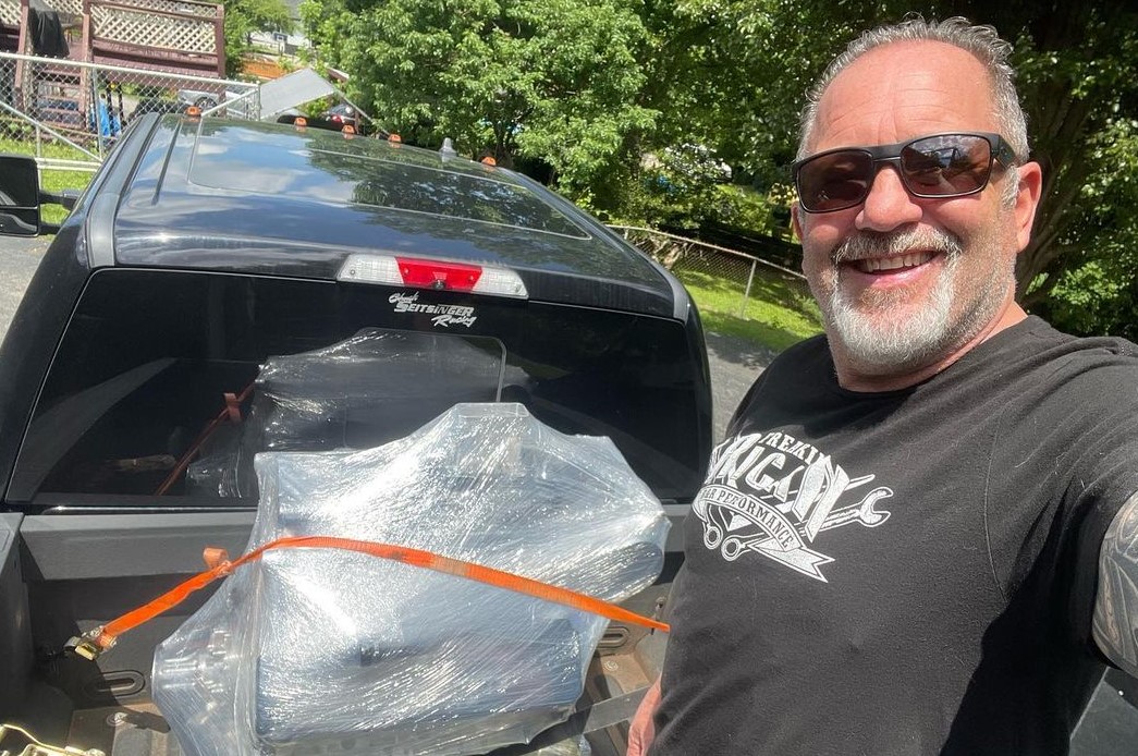 Find out the richest cast member on Street Outlaws in 2025 - StreamDiag