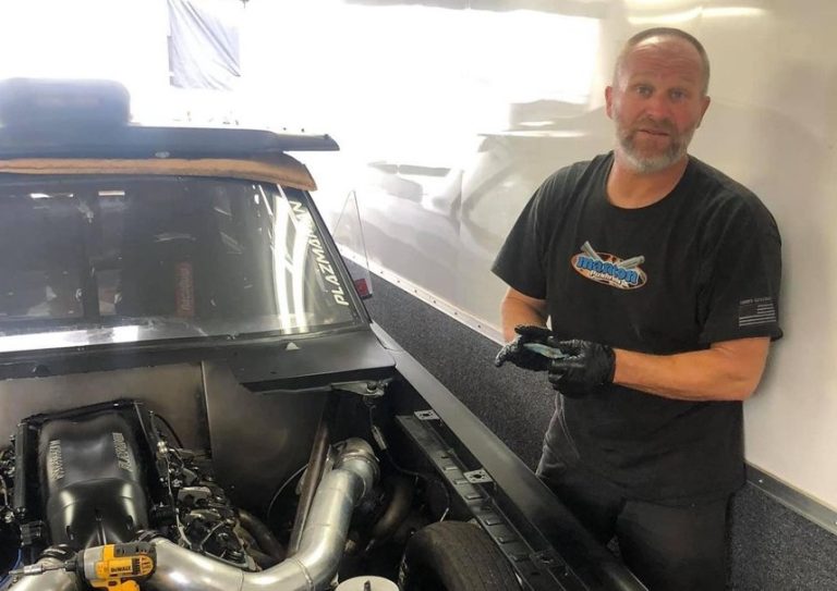 Find out the richest cast member on Street Outlaws - StreamDiag