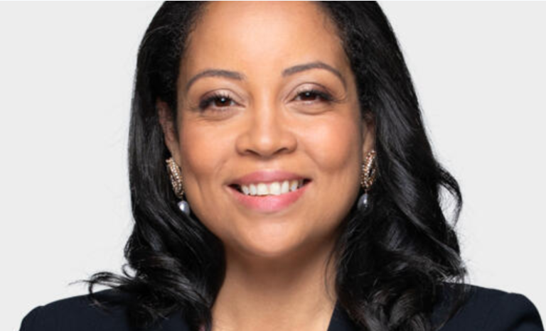 France 24 female presenters you should know - StreamDiag
