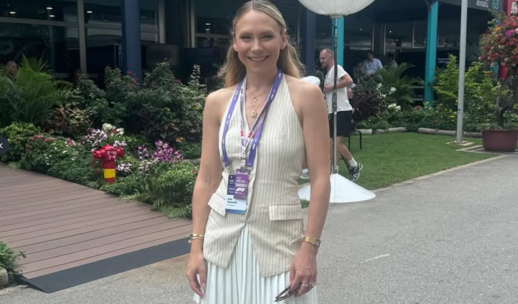 Ruth Buscombe: 5 Interesting Facts About the F1 TV presenter - StreamDiag